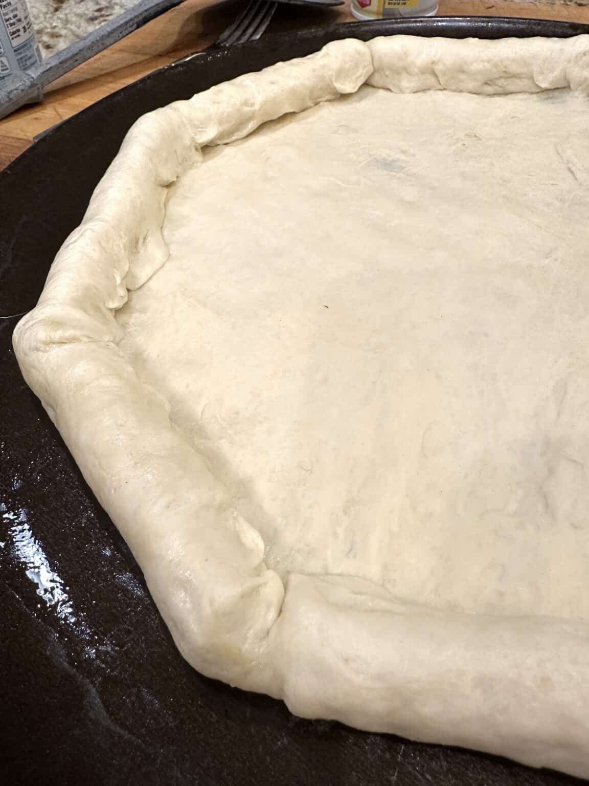 Homemade Stuffed Crust Pizza - Crinkled Cookbook
