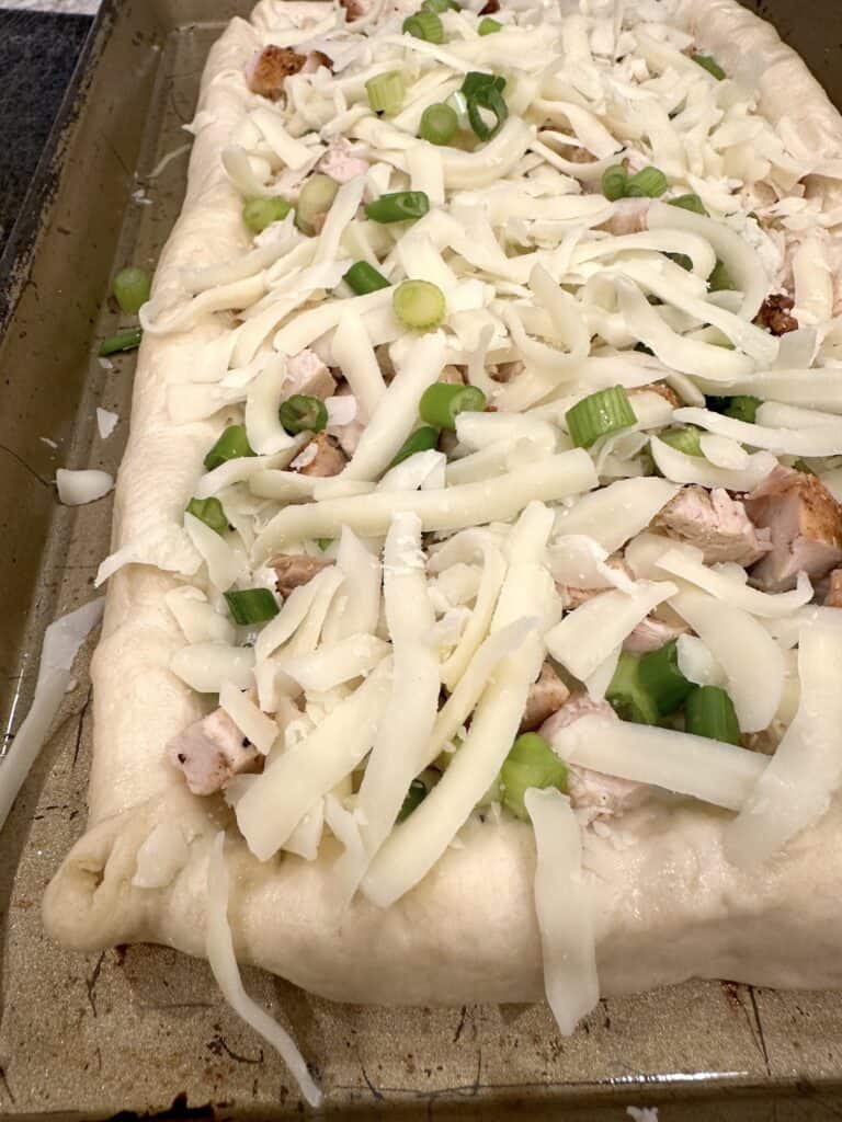 Homemade Stuffed Crust Pizza - Crinkled Cookbook